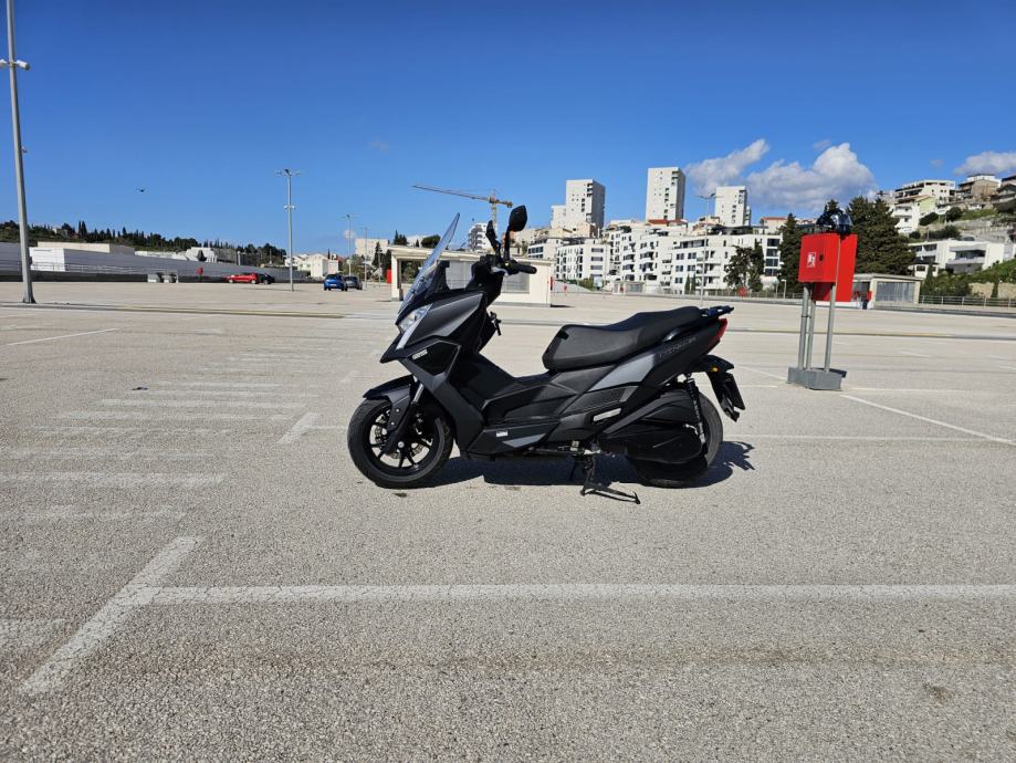 Kymco Dink R 125 cm3, 2023 god.