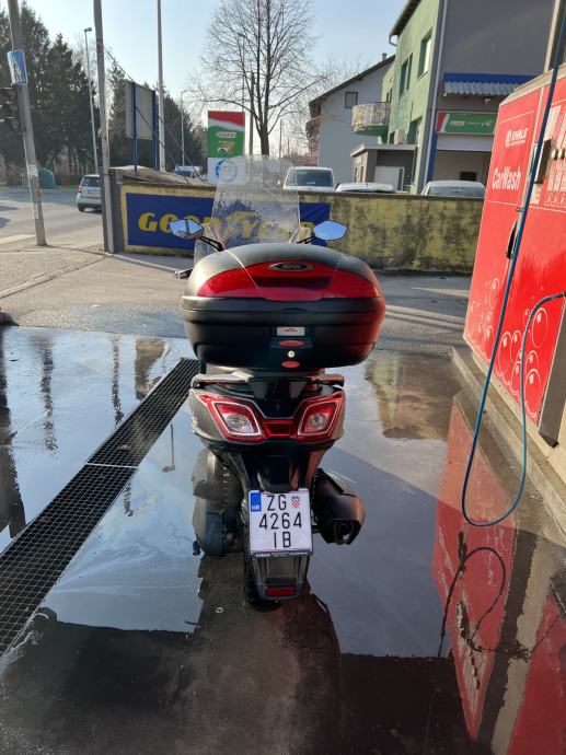Kymco Downtown 350i ABS, 15tkm, odlično stanje! Kupljen u HR - Račun ...