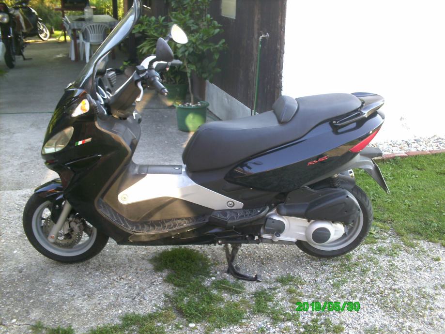 Malaguti Madison 250 cm3, 2004 god.