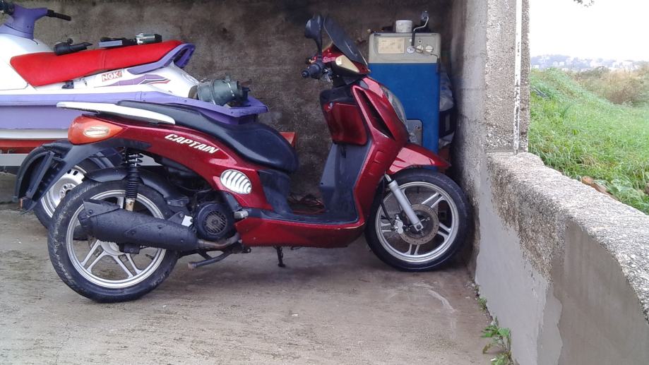 peda captain 150 cm3 kartice!!!!3000, 2008 god.