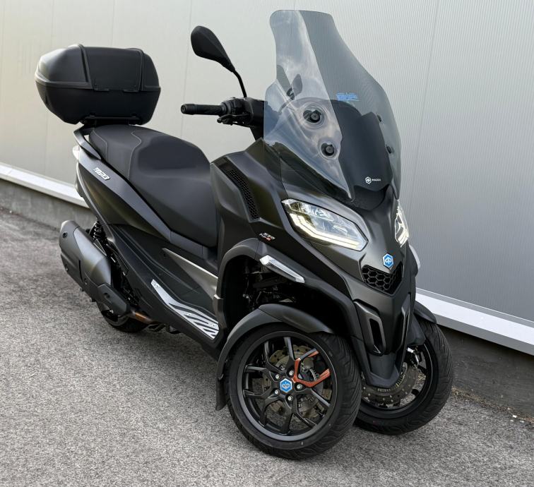 PIAGGIO MP3 530 EXCLUSIVE☆2024.G.☆90 KM☆U PDV-u☆, 2024 god.