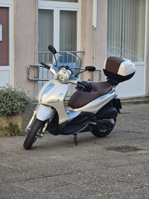 Piaggio 350 350 cm3, 2019 god.