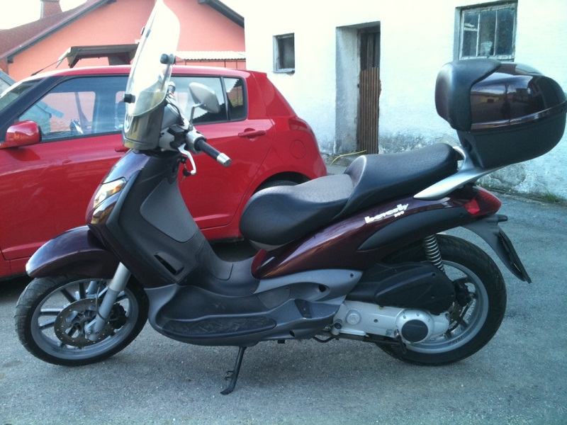 Piaggio beverly 200 cm3, 2003 god.