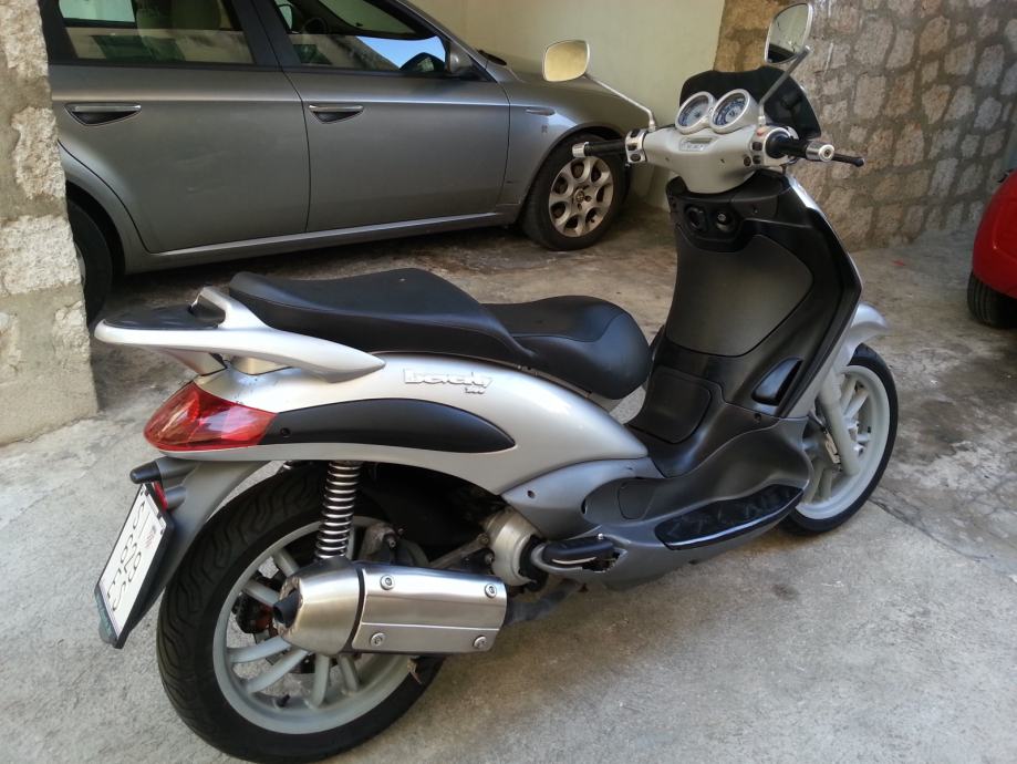 Piaggio Beverly 200 cm3, 2002 god.