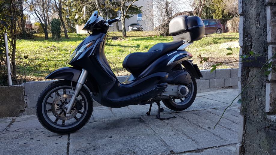 Piaggio Beverly 200, 2002 god.