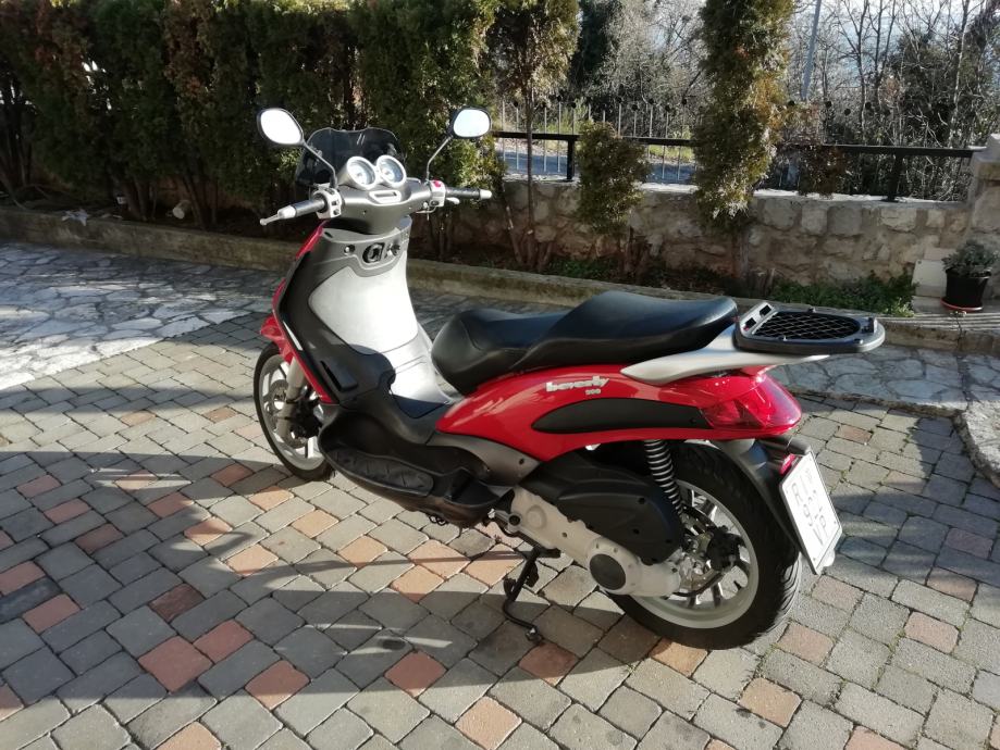 Piaggio Beverly 200, 2003 god.