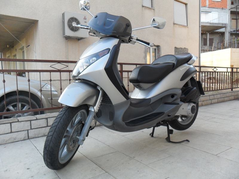 Piaggio beverly 200, 2003 god.