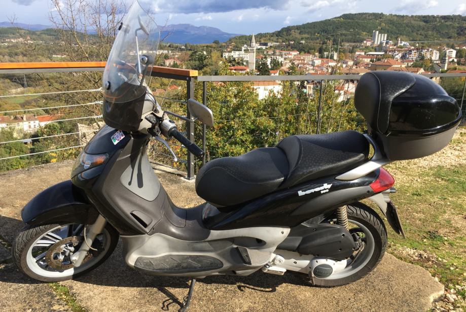 Piaggio Beverly 200, 2003 god.
