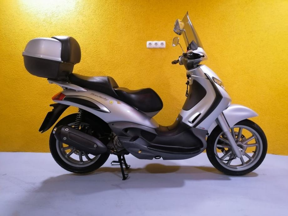 Piaggio Beverly 250 250 cm3, 2007 god.
