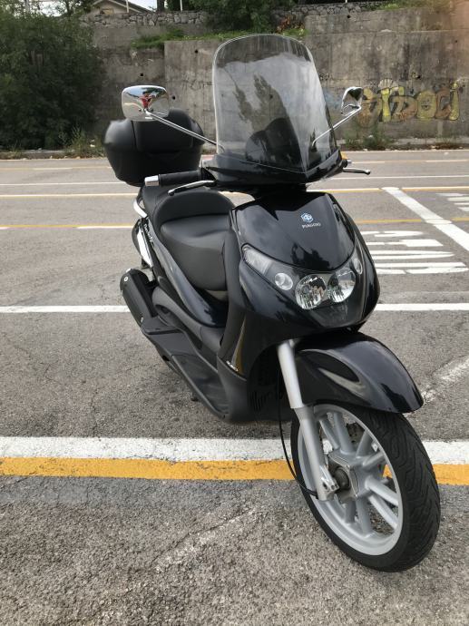 Piaggio Beverly 250, 2006 god.