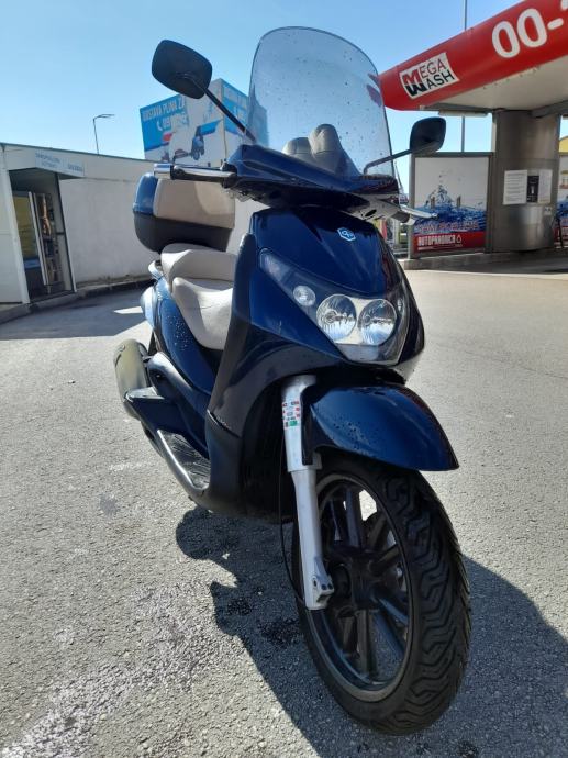 Piaggio BEVERLY 250 cm3, 2007 god.