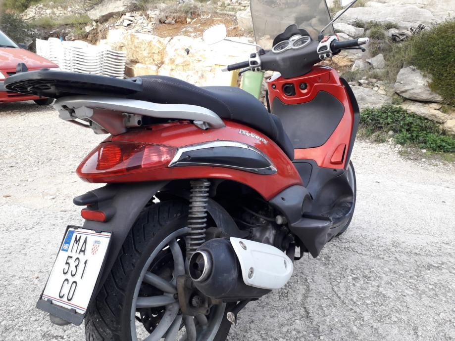 Piaggio Beverly 250, 2005 god.