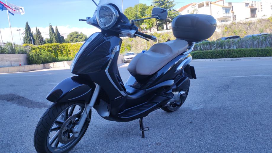 Piaggio Beverly 250 Tourer, 2008 god.