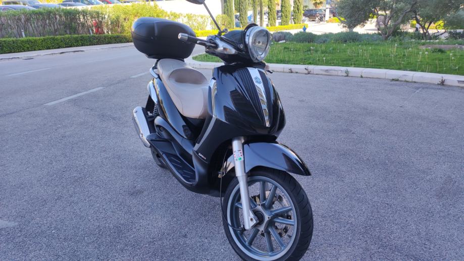 Piaggio Beverly 250 Tourer, 2008 god.