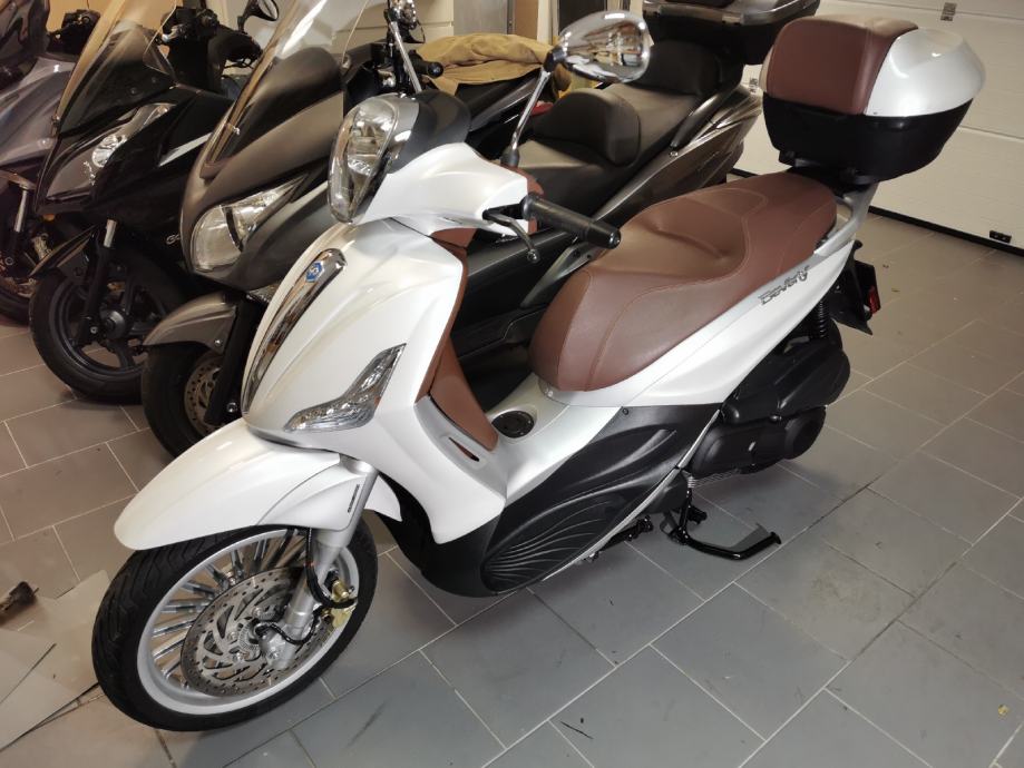Piaggio Beverly 300 ABS ASR, 2020 god.