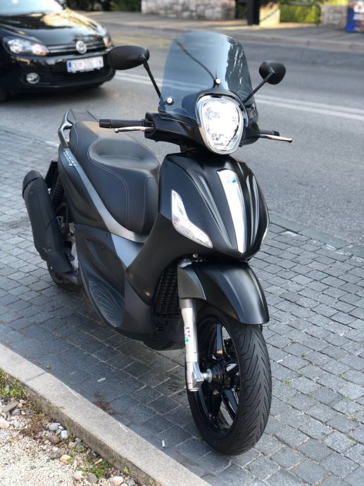 Piaggio Beverly 330 cm3, 2018 god.