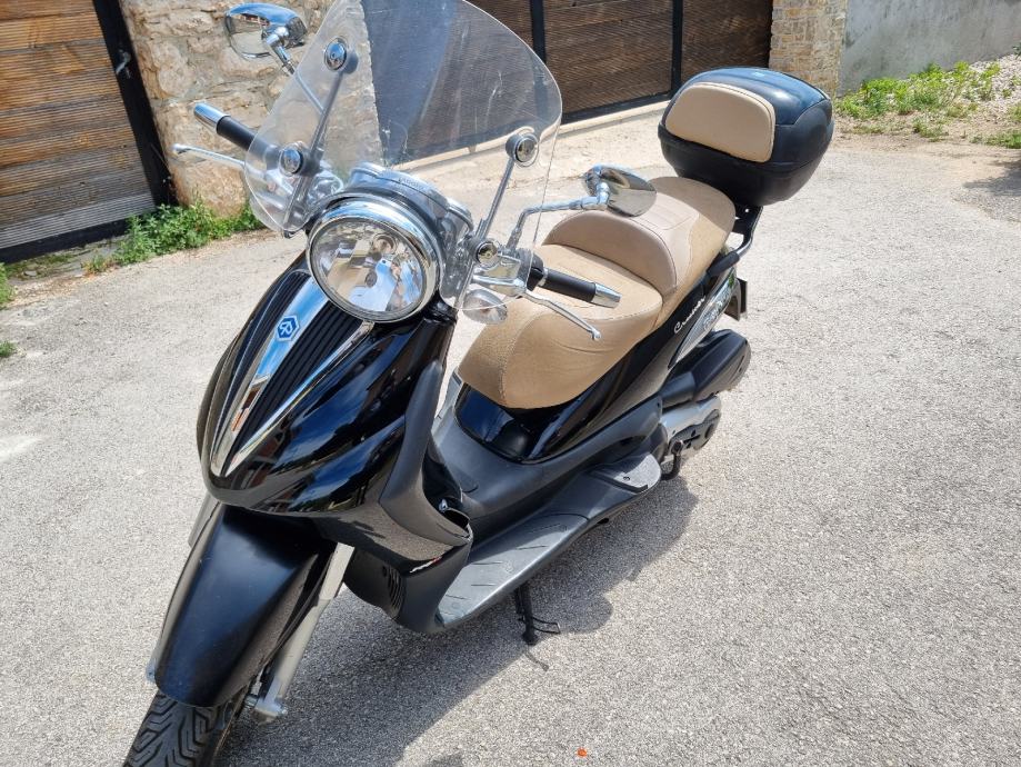 Piaggio Beverly Cruiser 500 cm3, 2008 god.