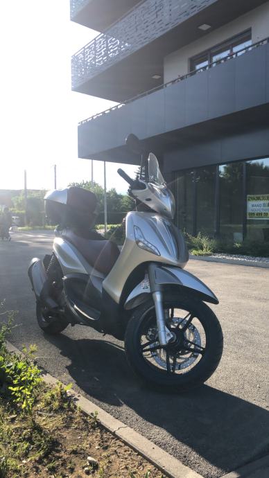 Piaggio Beverly ST350 330 cm3 super stanje, servis, kofer, 2012 god.
