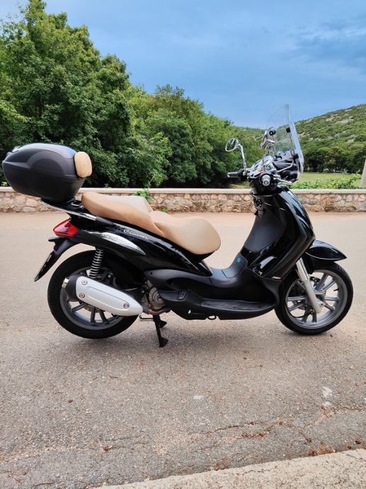 Piaggio CRUISER 250ie 250 cm3, 2008 god.