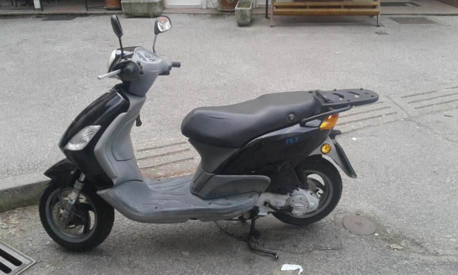 Piaggio Fly 100 cm3, 2008 god.