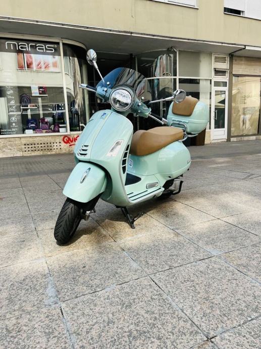 Piaggio GTS 300 278 cm3, 2021 god.