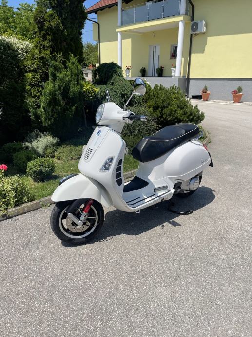 Piaggio Gts 300 cm3, 2009 god.
