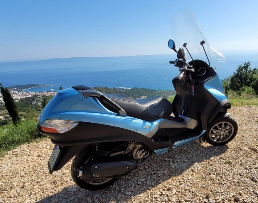 Piaggio MP3 250 250 cm3, 2006 god.