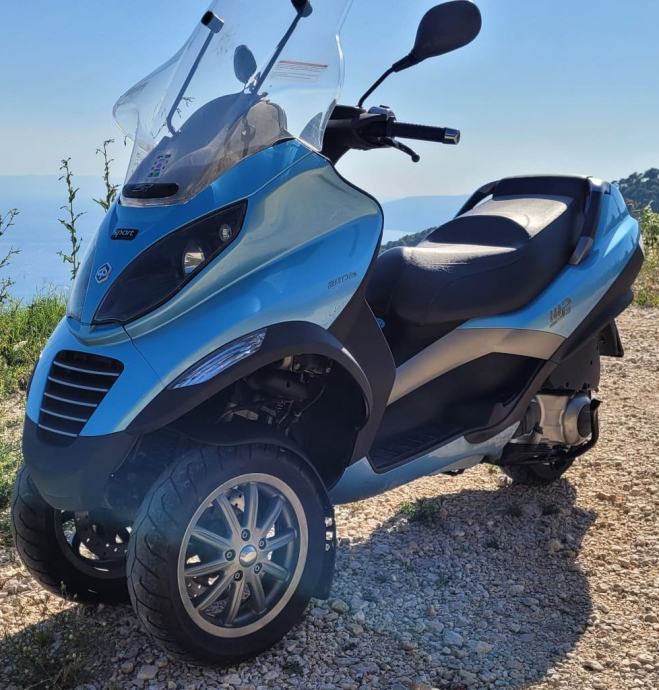 Piaggio MP3 250 250 cm3, 2006 god.
