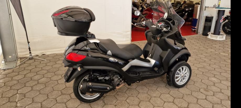 Piaggio MP3 300 LT, B KATEGORIJA, 2012 god.
