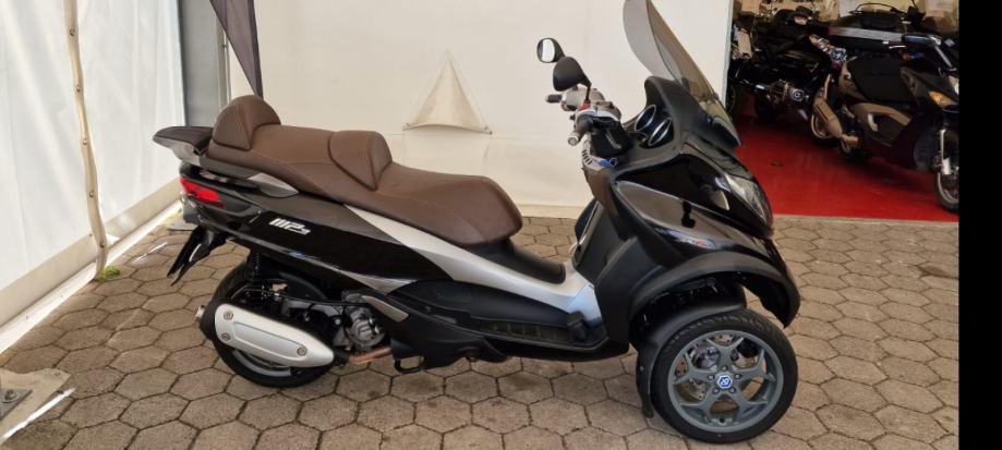 Piaggio MP3 300 LT SPORT ABS TC, B KATEGORIJA, S GARANCIJOM, 2015 god.