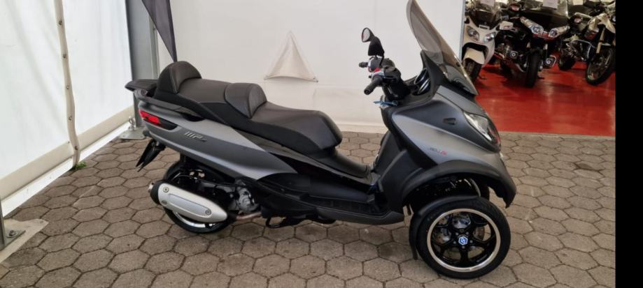 Piaggio MP3 300 LT SPORT ABS TC,B KATEGORIJA, S GARANCIJOM, 2016 god.