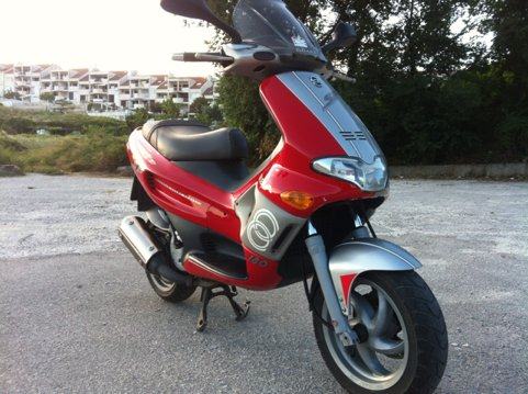 Piaggio Runner 180 SP, 2001 god.