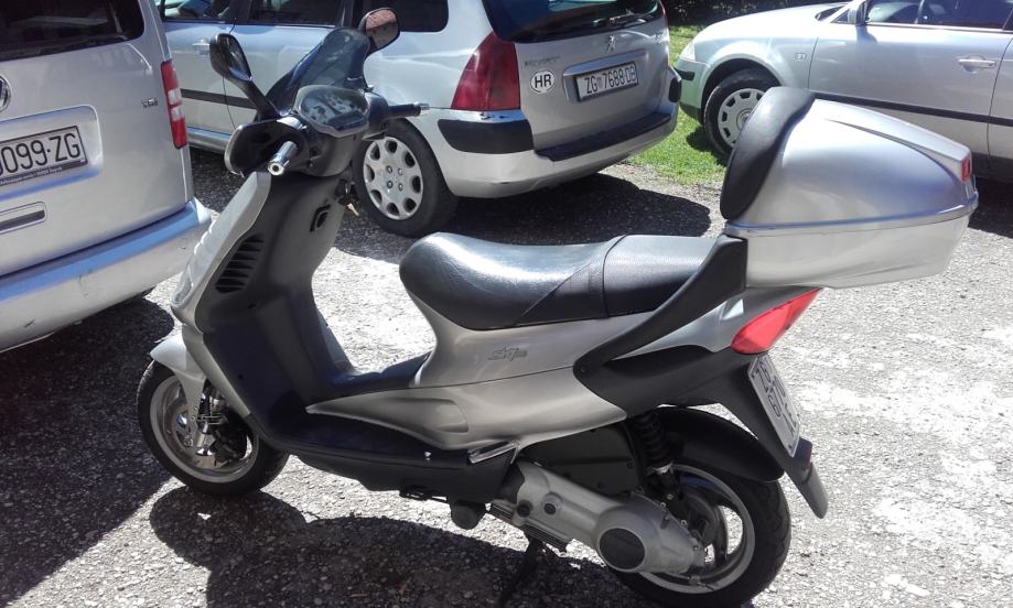 Piaggio skipper 125 4T, 2002 god.