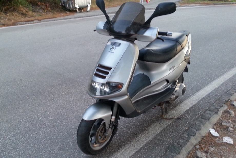 Piaggio Skipper 125 cm3 4T, reg. do 06/2017., 2003 god.