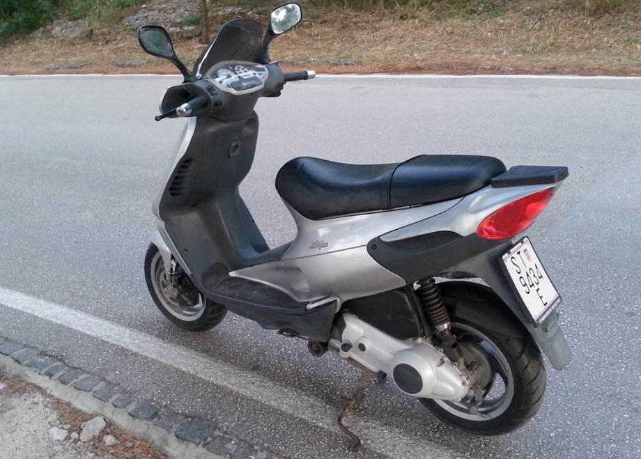 Piaggio Skipper 125 cm3 4T, reg. do 06/2017., 2003 god.