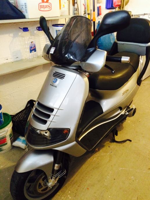 Piaggio Skipper 125 cm3, 2003 god.