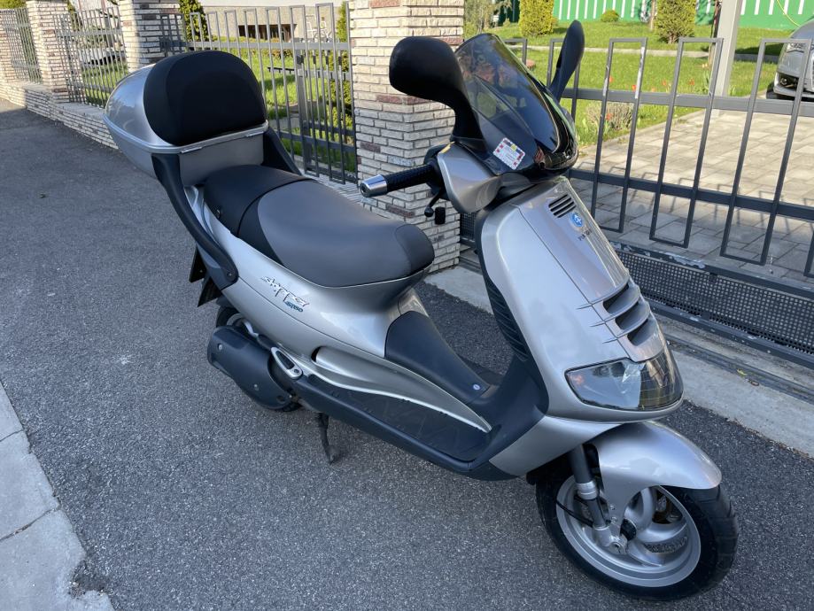 Piaggio Skipper 150 cm3, 2001 god.