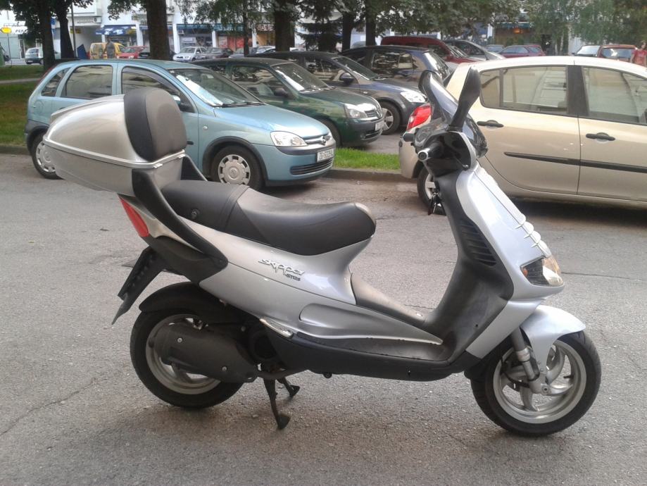 Piaggio Skipper ST 125 cm3, HITNOOO!!!, 2005 god.
