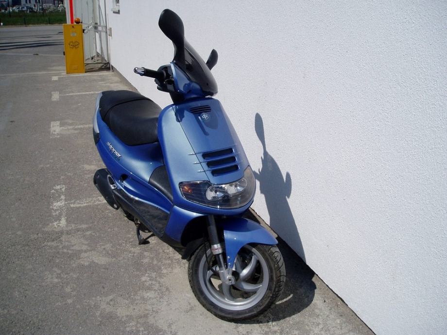 Piaggio Skipper ST 125 cm3, 2002 god.