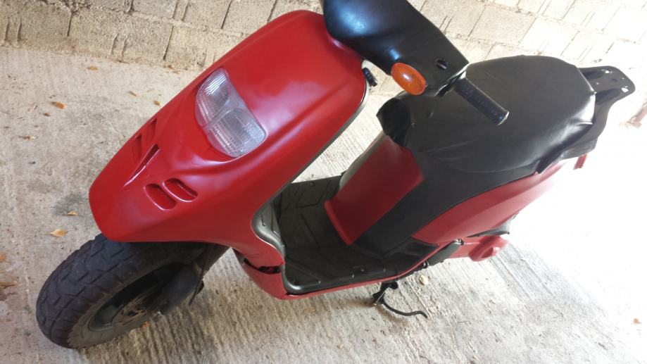 Piaggio Typhoon 80 (VIDEO U PRIVITKU), 1996 god.