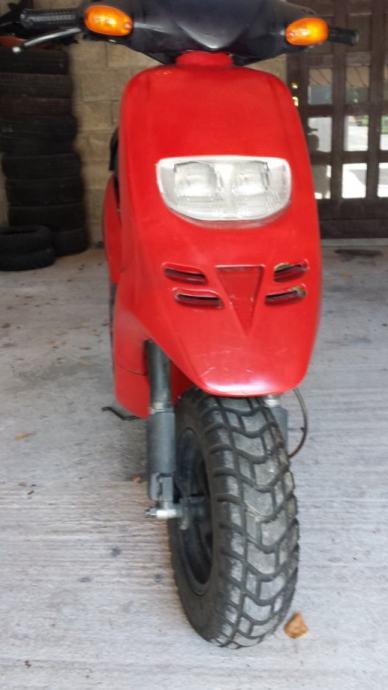 Piaggio Typhoon 80 (VIDEO U PRIVITKU), 1996 god.