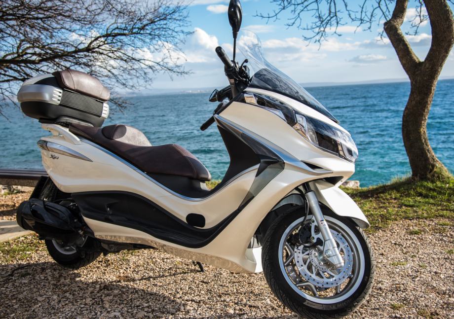 Piaggio X10 350 Executive - FULL OPREMA, 2014 god.