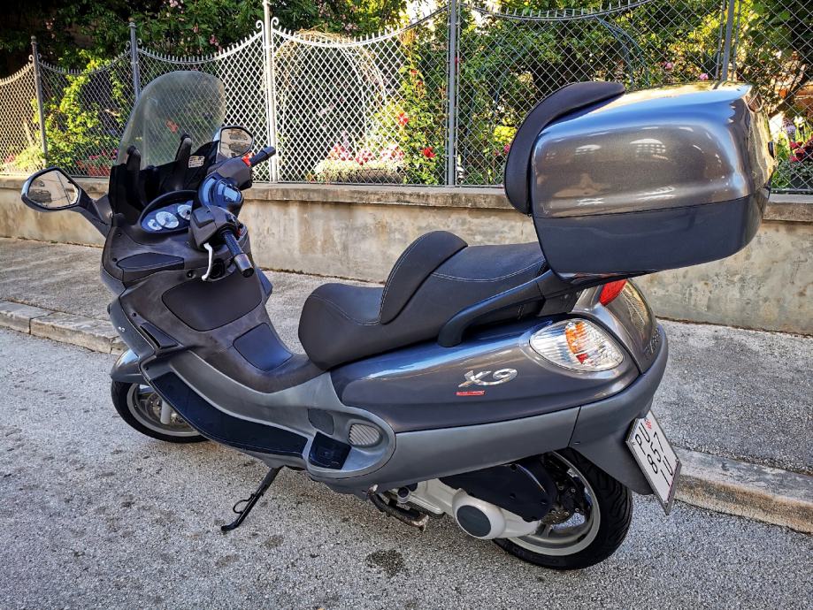 Piaggio X9 250 EVO, 2004 god.