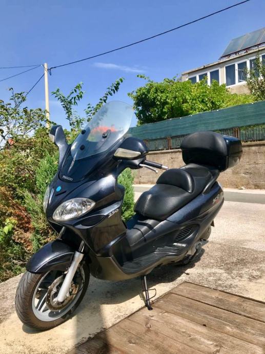 Piaggio X9 250 Evolution, 07/2004.,top stanje,održavan *najpovoljniji ...