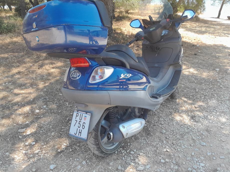 Piaggio X9 250 evolution 250 cm3, 2005 god.