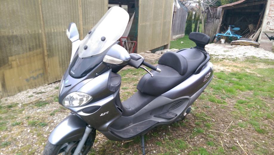 Piaggio X9 250 Evolution, 2005 god.