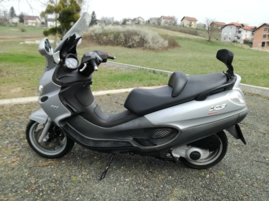 Piaggio X9 Evolution 250 cm3, 2004 god.