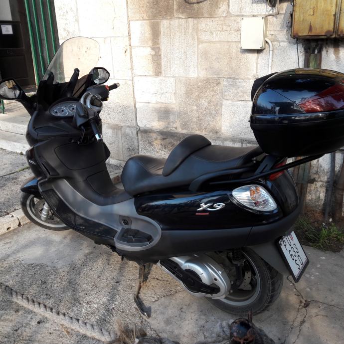 Piaggio X9 evolution 500 cm3, 2006 god.