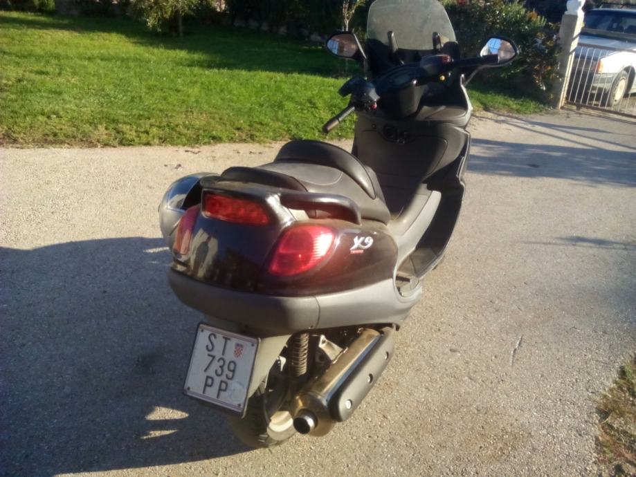 Piaggio x9 Evolution 500ie cm3 ***, 2002 god.