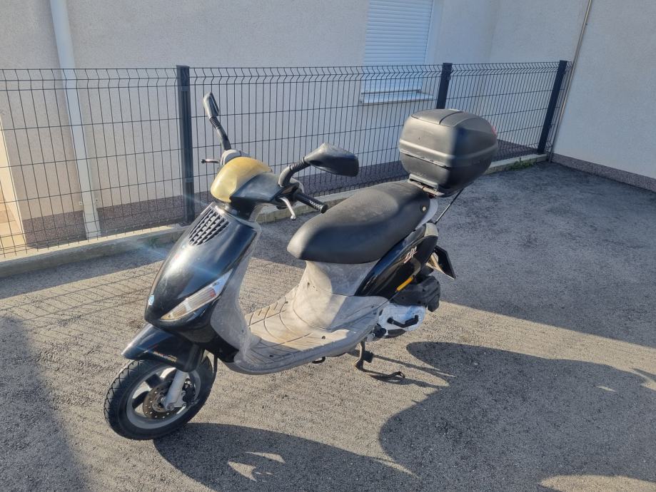 Piaggio Zip 100 4t 96 cm3, 2006 god.